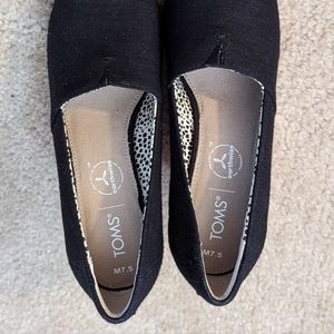 Toms | Shoes | Toms Wedge Heels 75 | Poshmark
